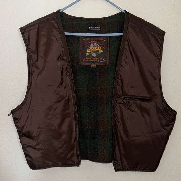 3M Thinsulate | Jackets & Coats | Vintage Thinsulate Nylonwool Vest ...